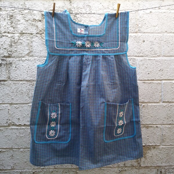 Traditional Apron - Etsy