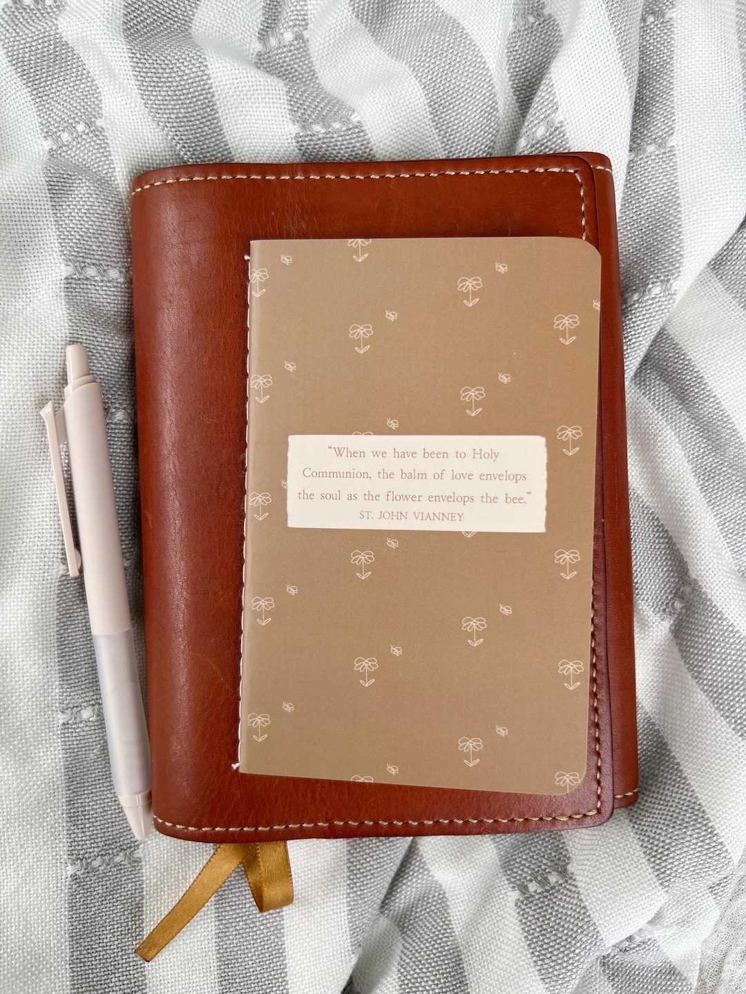 Holy Mass Pocket Journal - Catholic Prayer Notebook - Etsy