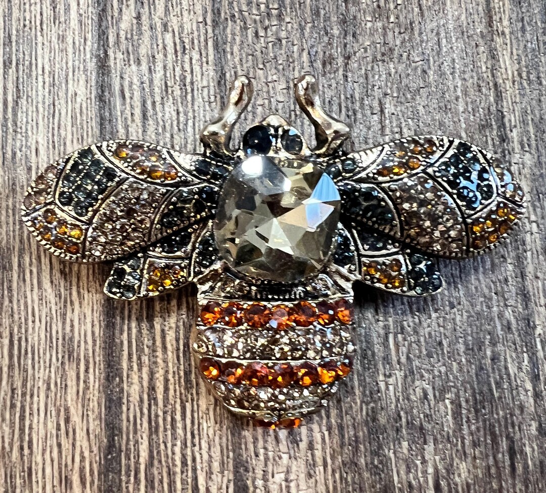Handsome Bee Brooch - Etsy