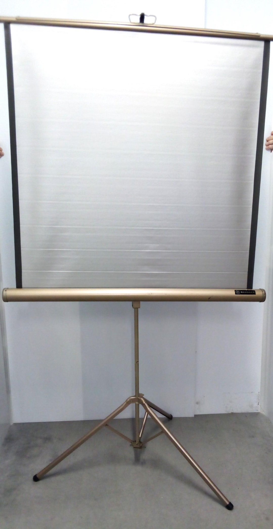 Vintage Radiant Portable Projector Screen 40" X 40" Silver Screen - Etsy