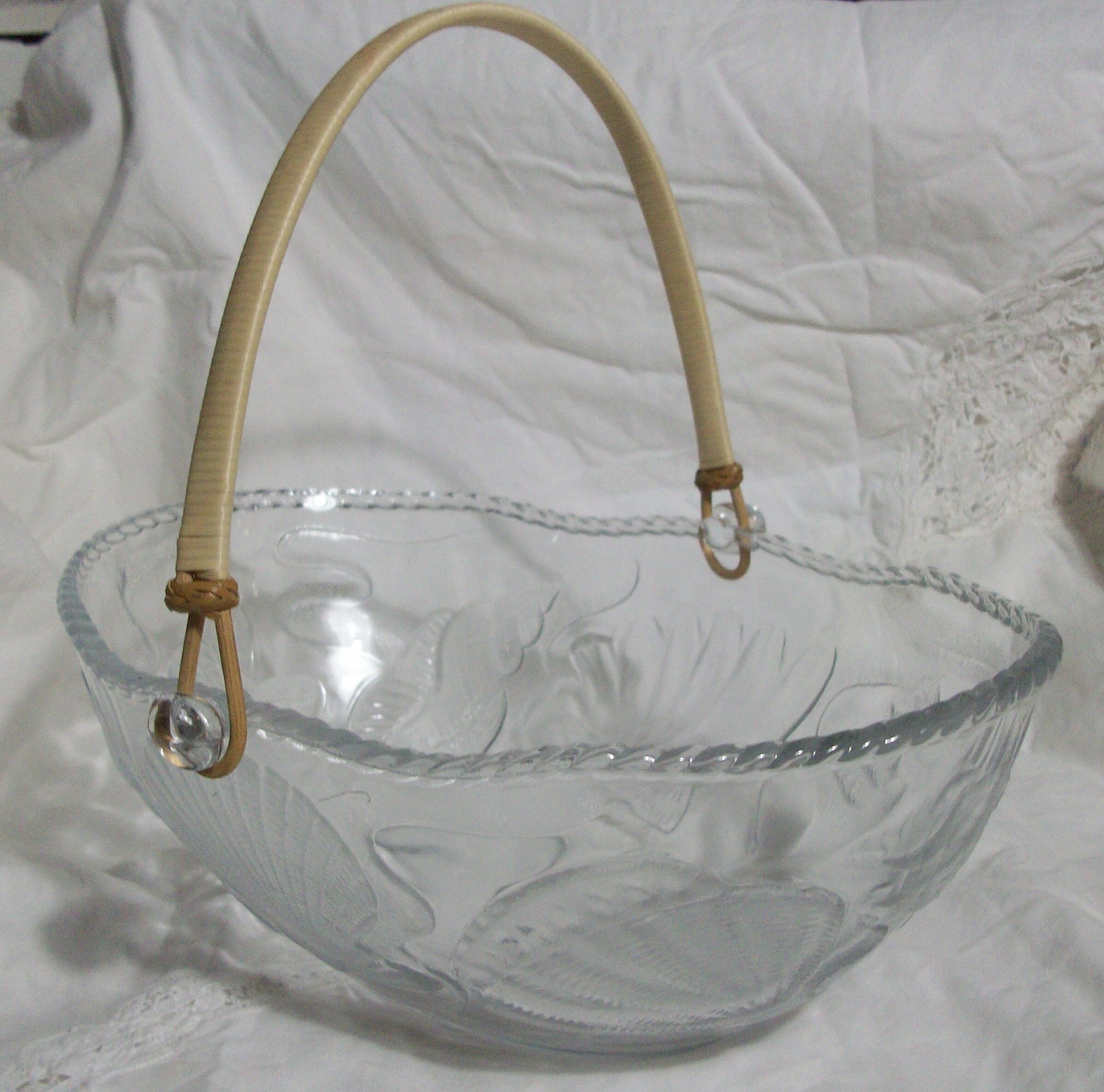 Home Décor Home & Living Baskets & Bowls Vintage Aderia Glass Bowl with Handle Sea Shells Made ...