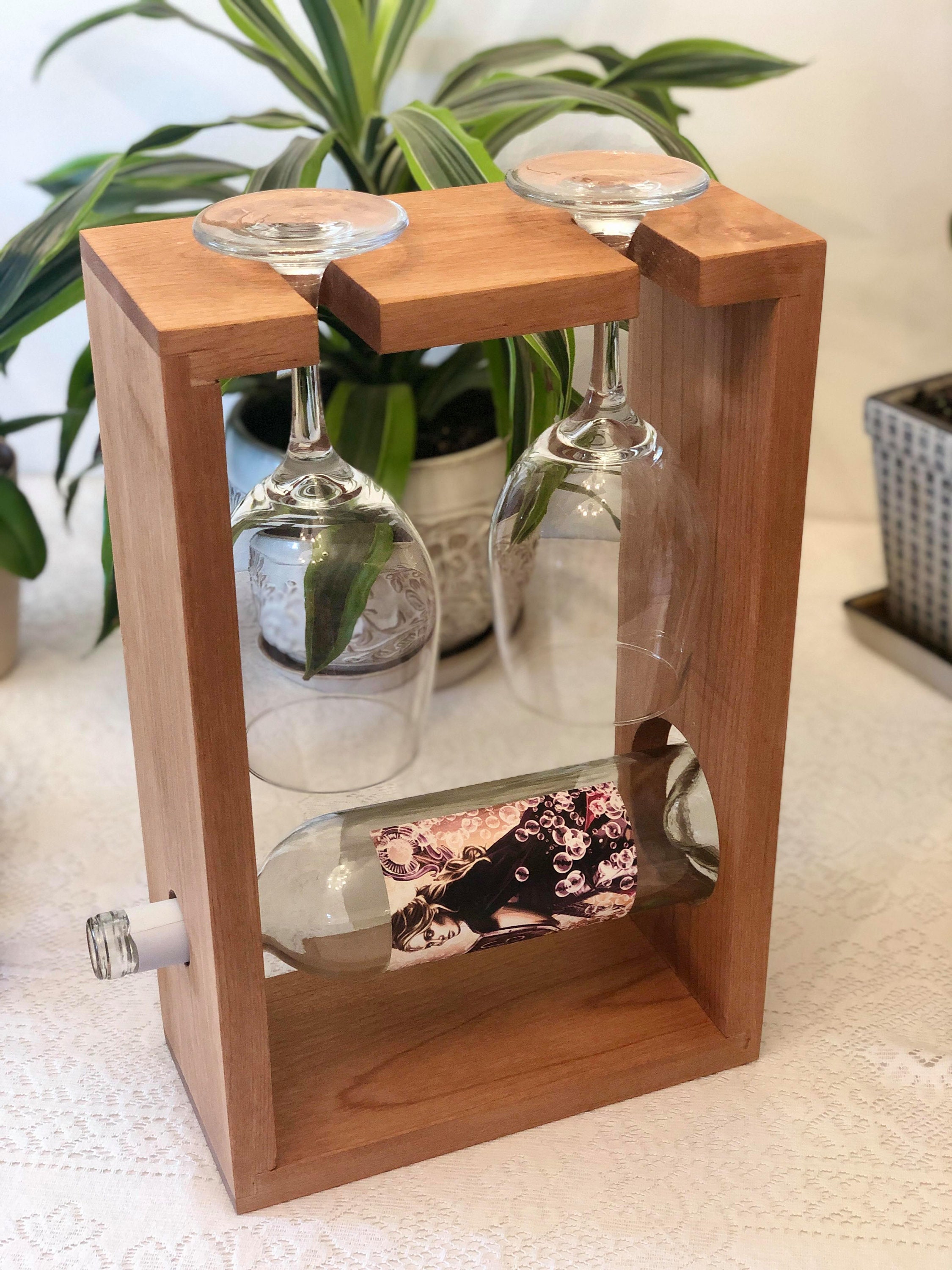 Wood Wine Glass & Bottle Display - Etsy Sweden