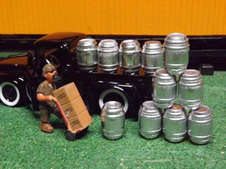 O Scale Beer Kegs 1/32 Electric Train Set Cargo Diorama Scenery 16 Kegs ...