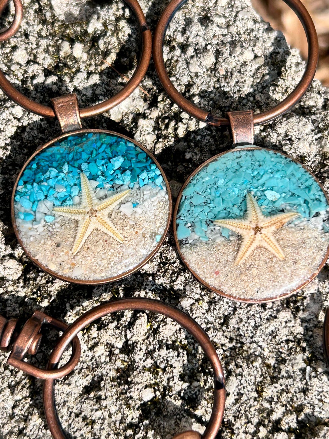 Beach Sand Keychain and Starfish With Turquoise and Beach Sand Pocket ...