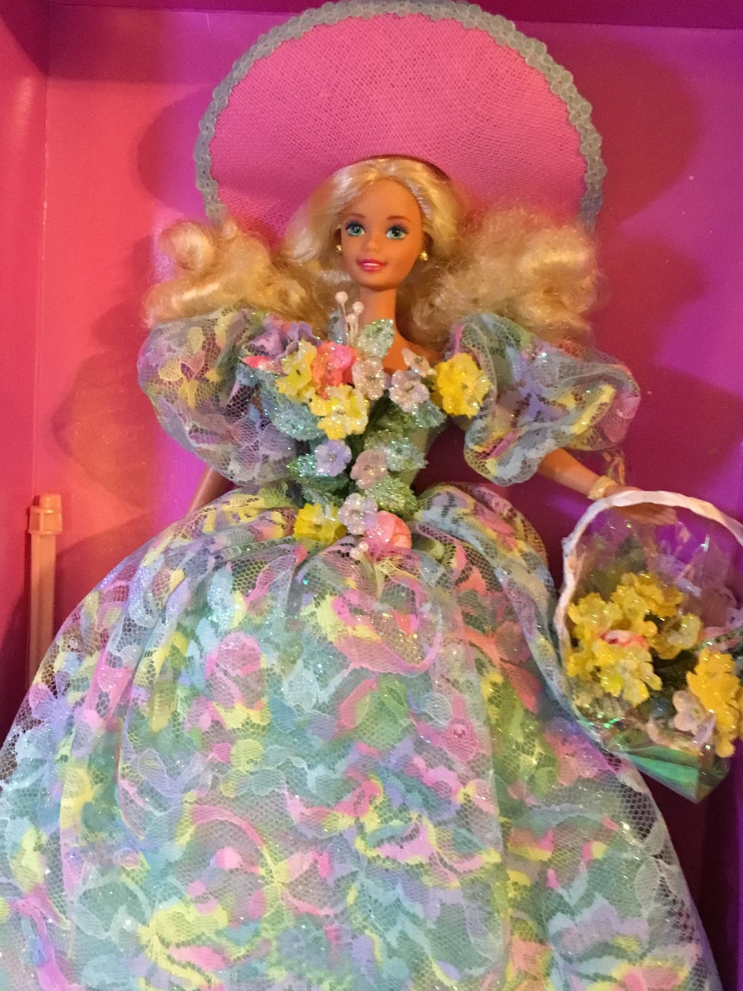 Spring Bouquet Barbie From Enchanted Seasons Collection From 1995 Mint ...