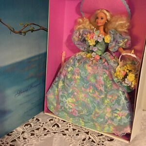Spring Bouquet Barbie From Enchanted Seasons Collection From 1995 Mint ...