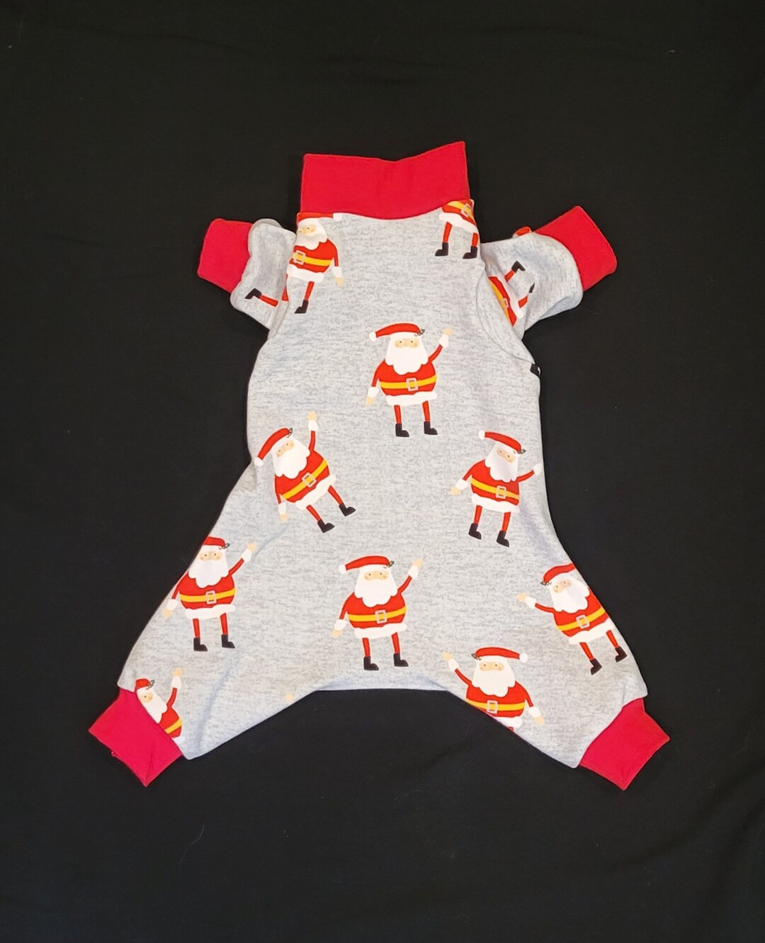 Super Cute Light Gray With Waving Santa. Stretch Cotton Blend Knit. Pet ...