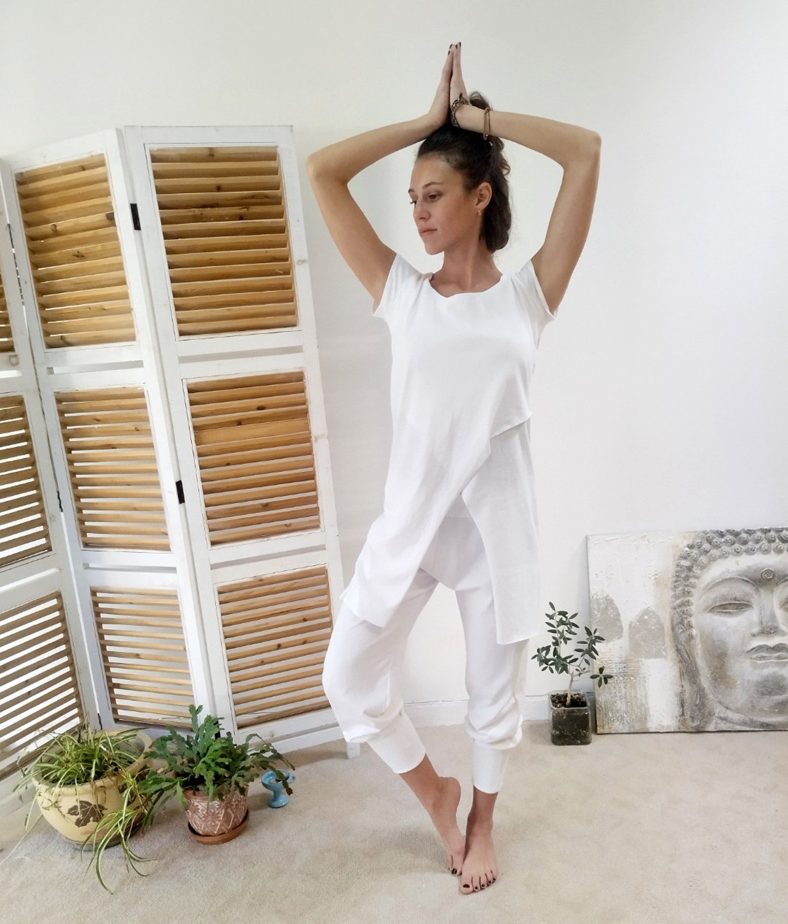 White Cotton Yoga Tunic: Loose Fit Kundalini Clothing - Etsy