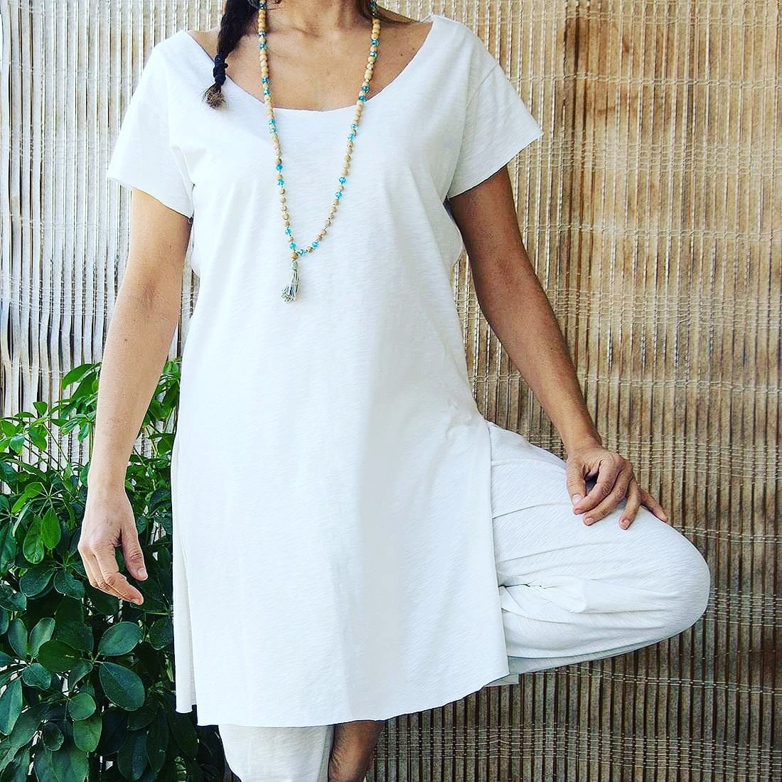 Yoga Top, White Tunic, Yoga Clothes for Women, Yoga Gift, Gift for Her ...