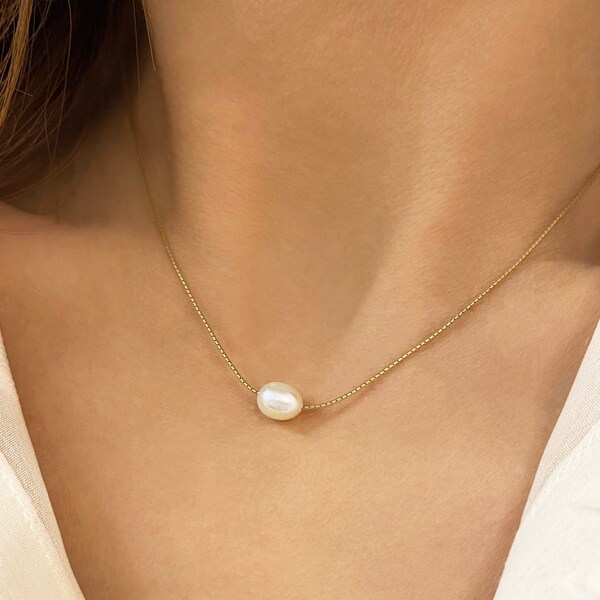 One Pearl Necklace - Etsy