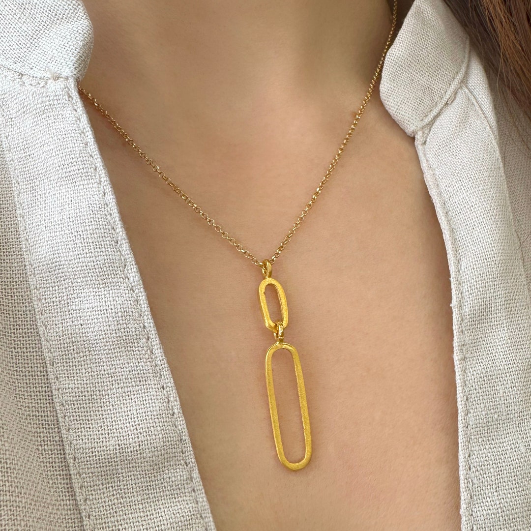 Modern Gold Necklace With Paperclip Pendant, Paper Clip Necklace ...