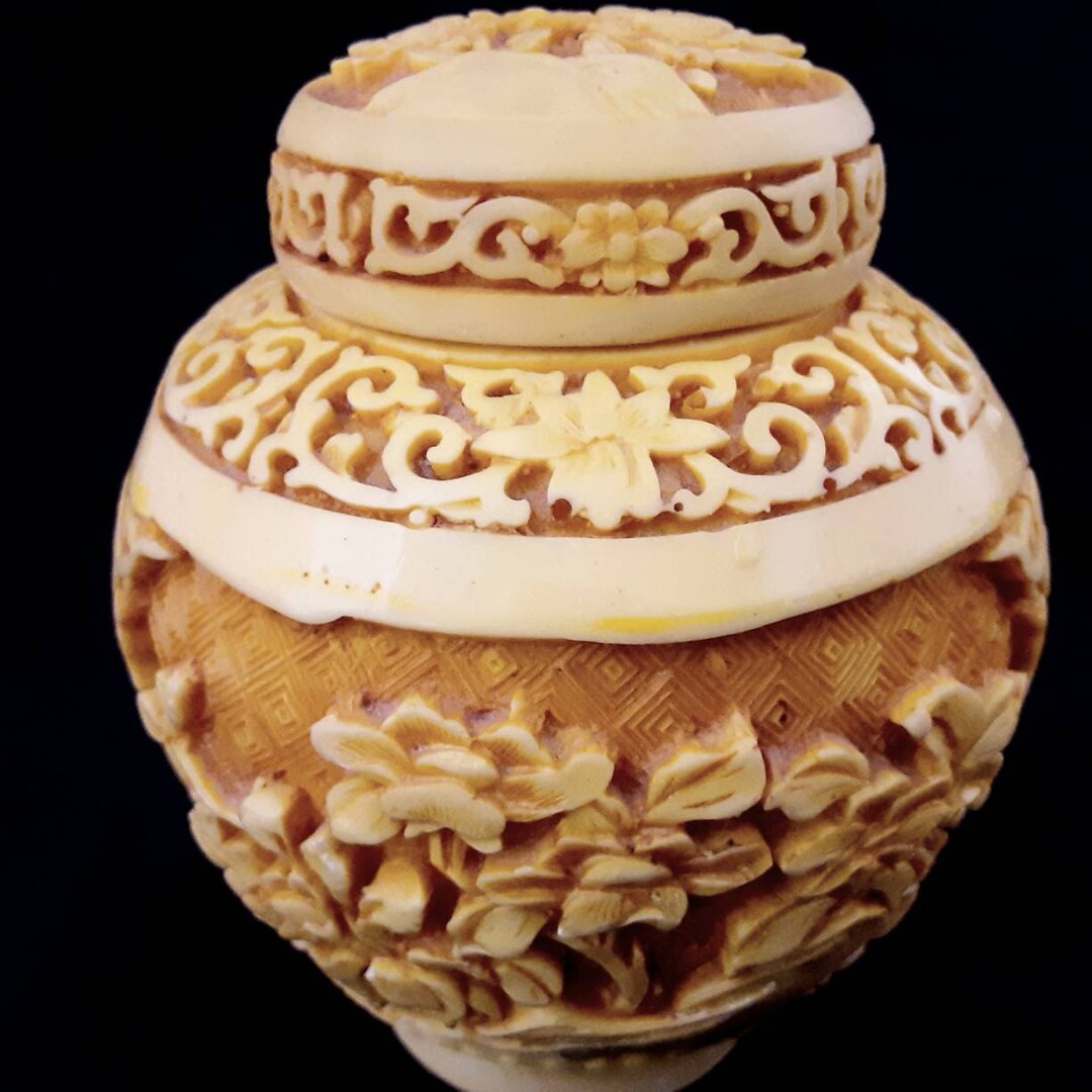 Vintage Yellow Cinnabar Pot Urn Vase Chinese Carved Lacquer ...
