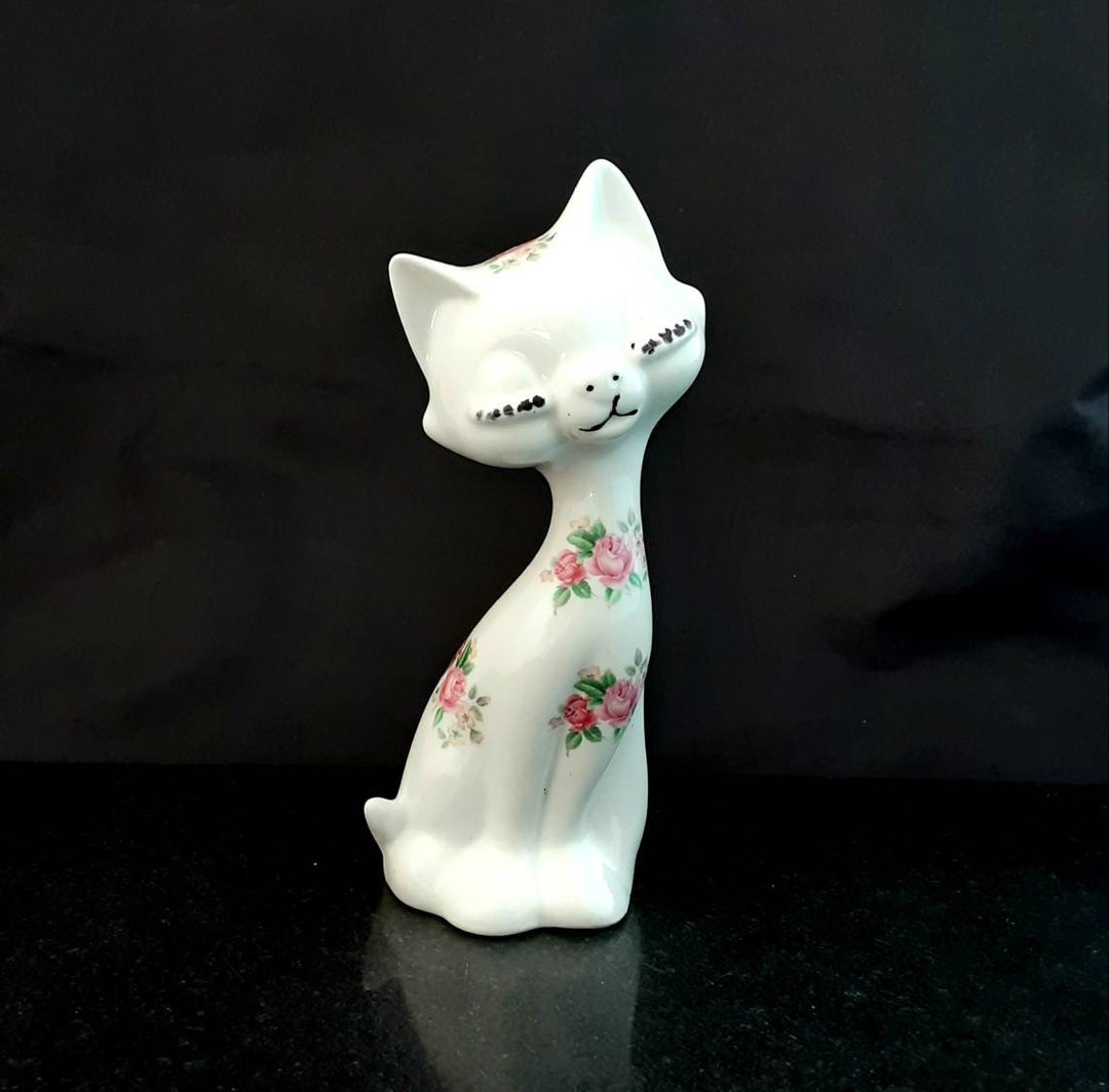 Lovely Elegant Long Neck Vintage China Cat Figure, Retro Landmark White ...