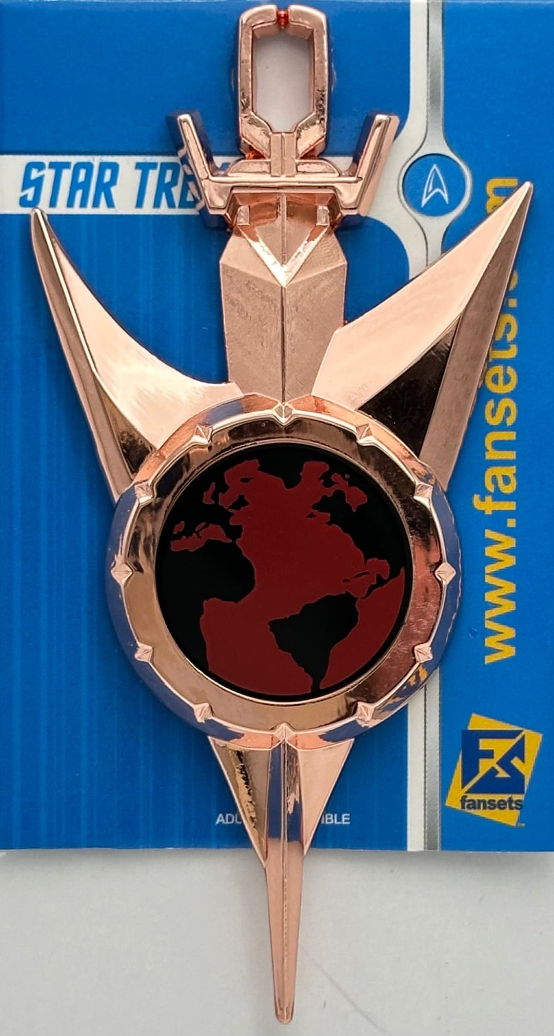 Star Trek: Discovery Terran Empire OPPERATIONS (bronze) Delta PIN by ...