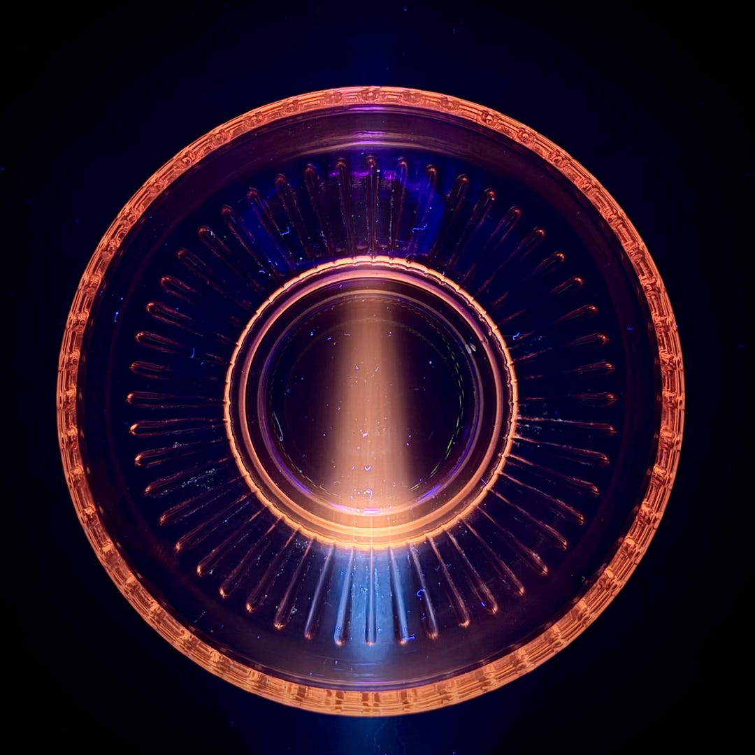 Rosaline Pink Depression Glass Bowl – Selenium & Cadmium Glow – Flame ...