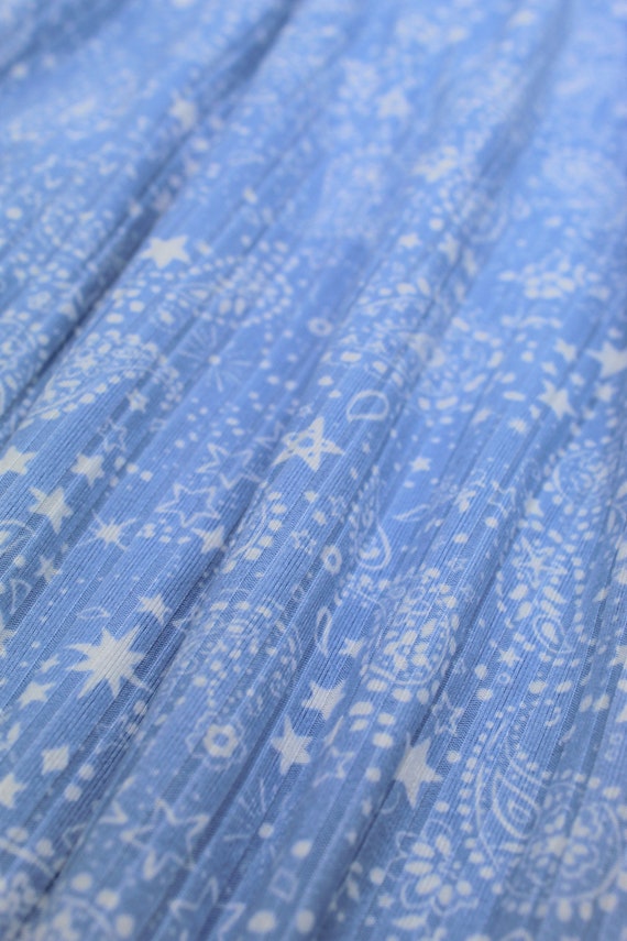 Ribbed Knit Fabric Sky Blue Paisley/bandana Print 8X3 Rib - Etsy
