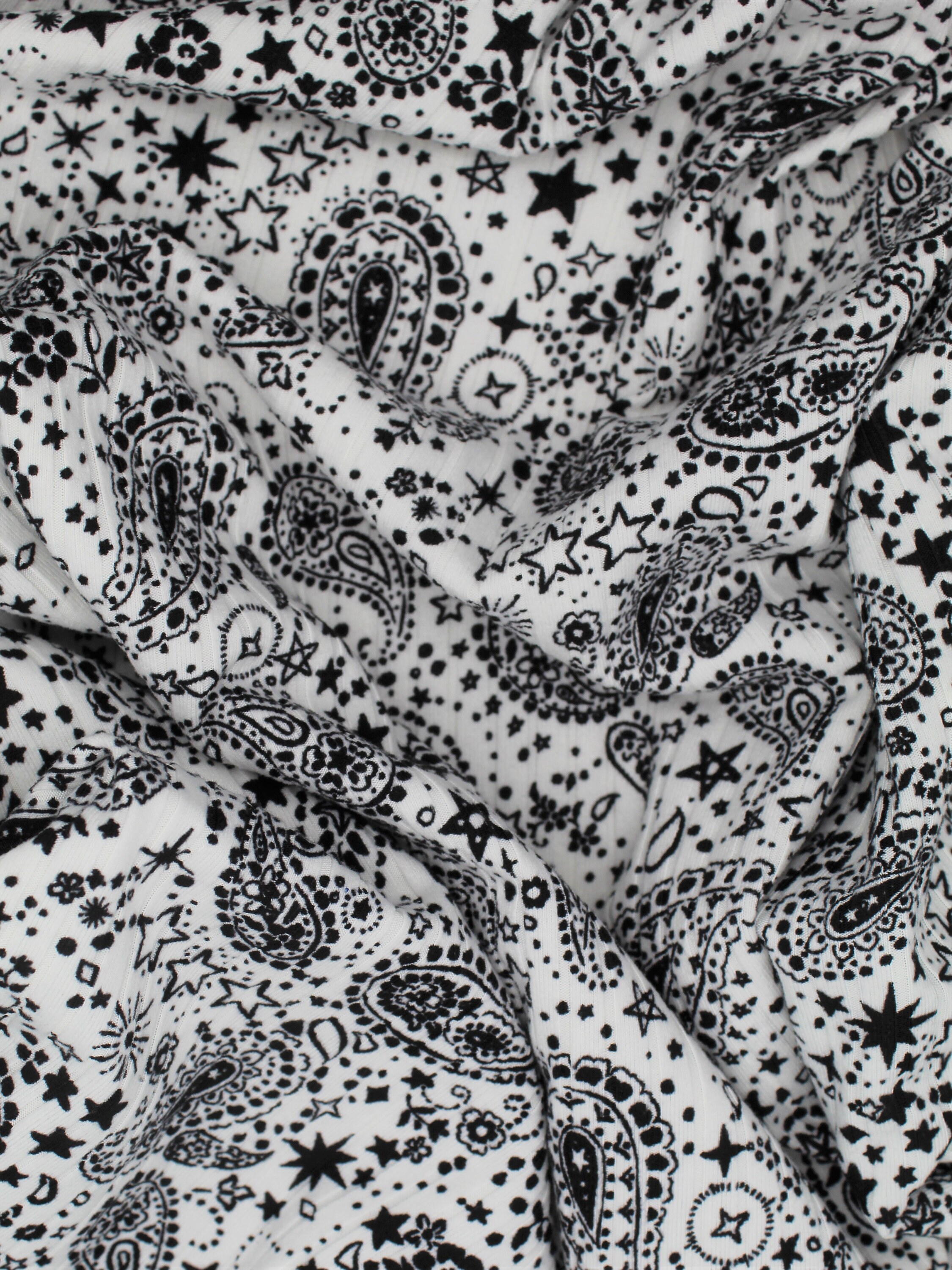 Ribbed Knit Fabric, Ivory and Black Paisley/bandana Print, 8X3 Rib ...