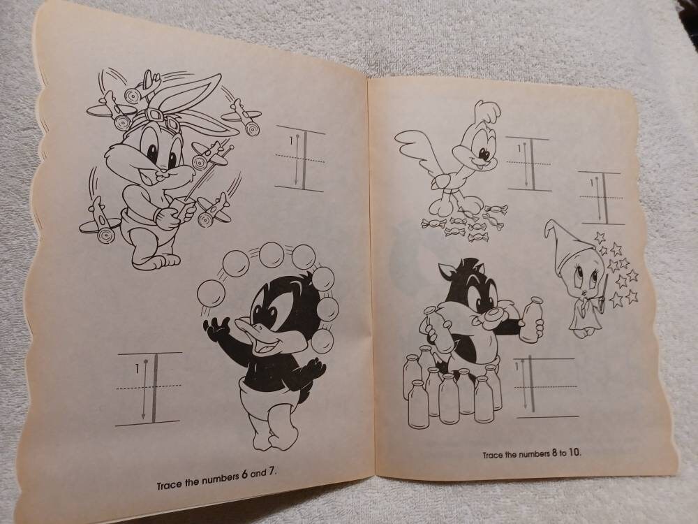 Vintage Looney Tunes Tiny Toon Count on Numbers Coloring & Activity ...