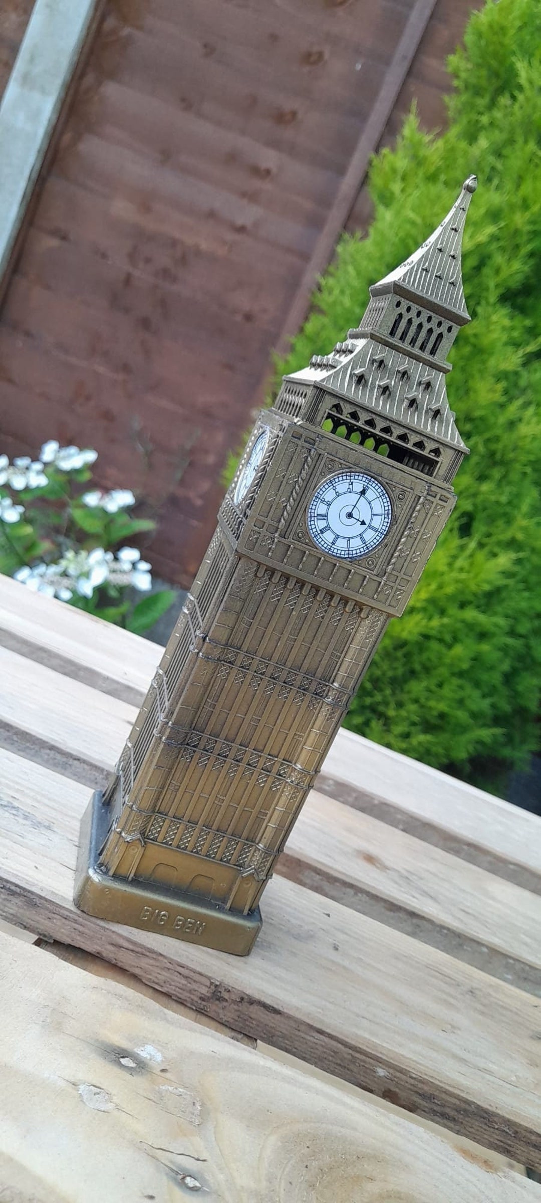 Big Ben Statue Peter Pan Neverland Wedding Centrepiece Party Pirate ...