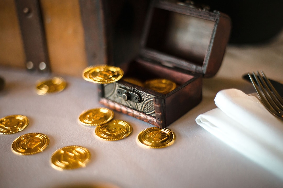 Peter Pan Pirates Treasure Chest Wedding Favors Favours Filled With ...