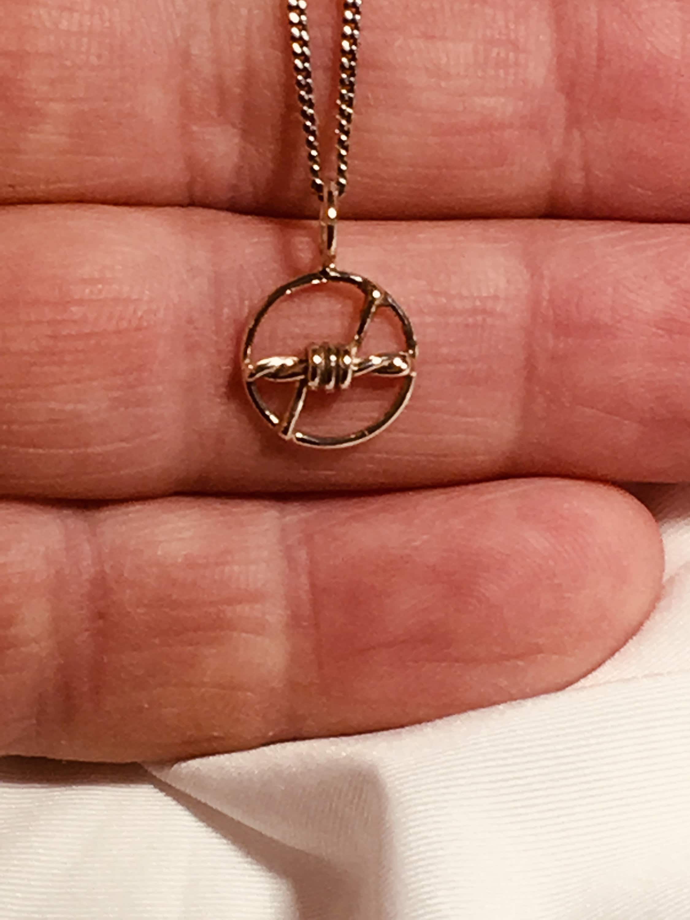 Barbed wire pendant. White Gold 9ct barb wire. | Etsy