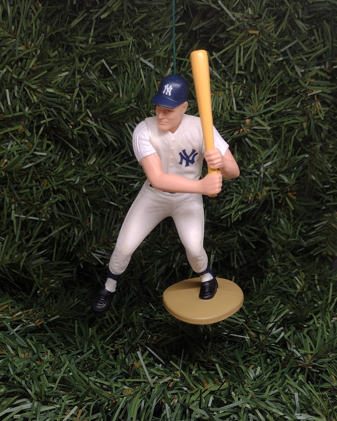 NEW YORK YANKEES Christmas Ornament Roger Maris Unique Gift Idea Xmas ...