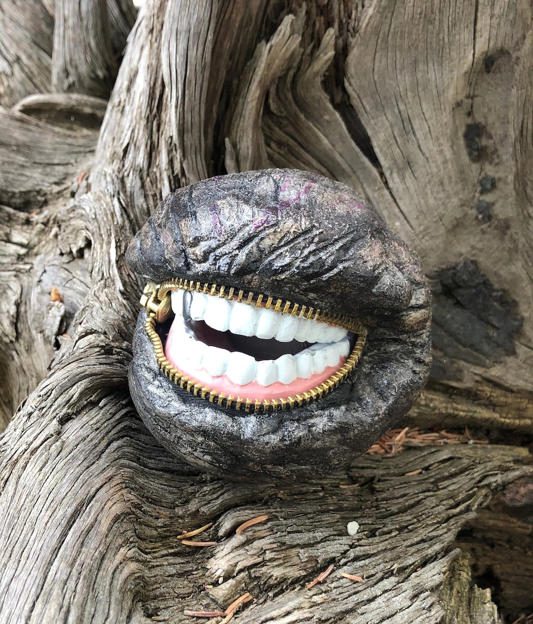 Smiling Rock Sculpture: Creepy Toothy Garden Decor - Etsy