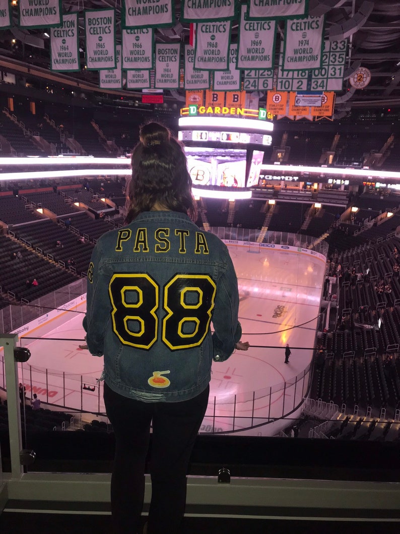 CUSTOM Sports Team Jean Jacket - Etsy