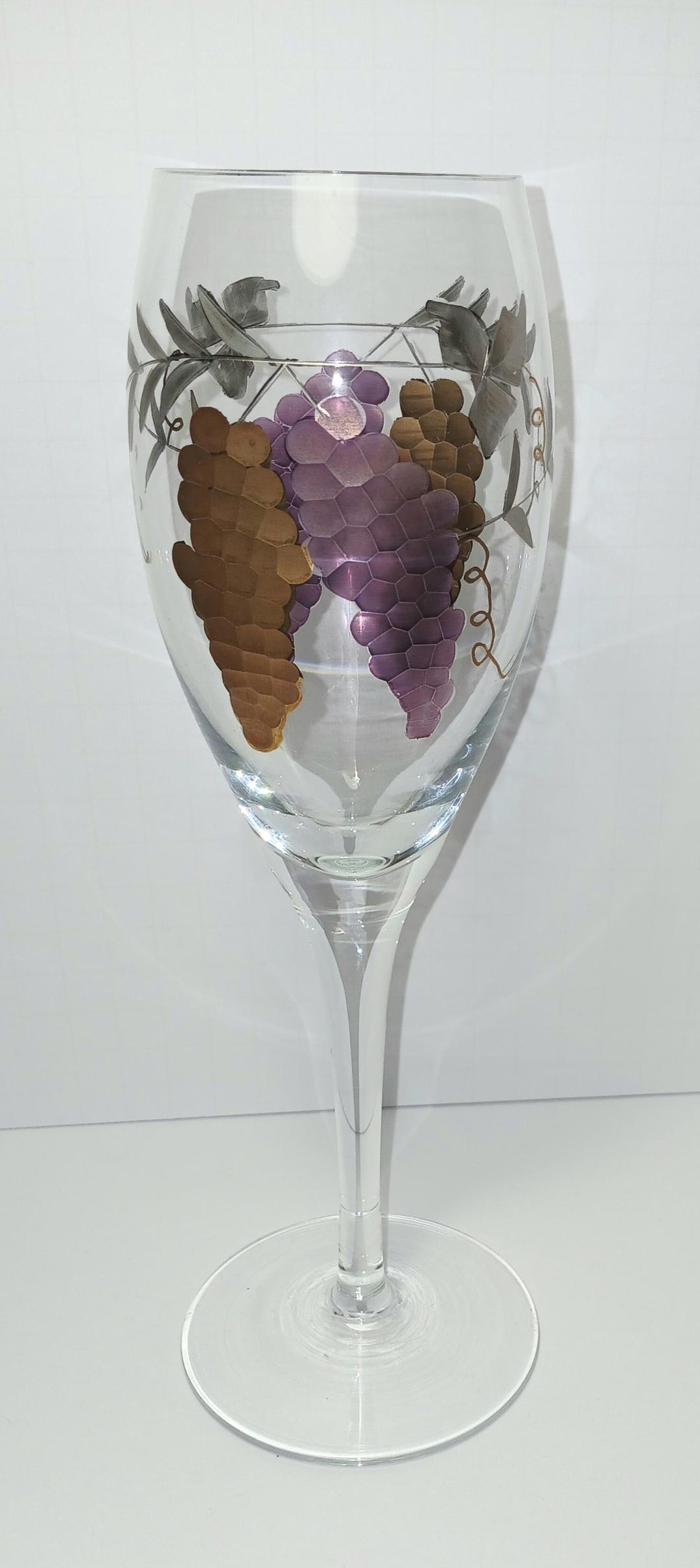 Curtea Sticlariului Romanian Stained Art Etched Grape Wine Glass - Etsy