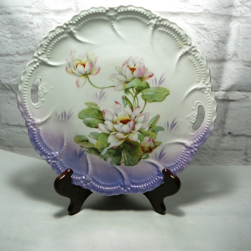 Water Lily Plate - Etsy