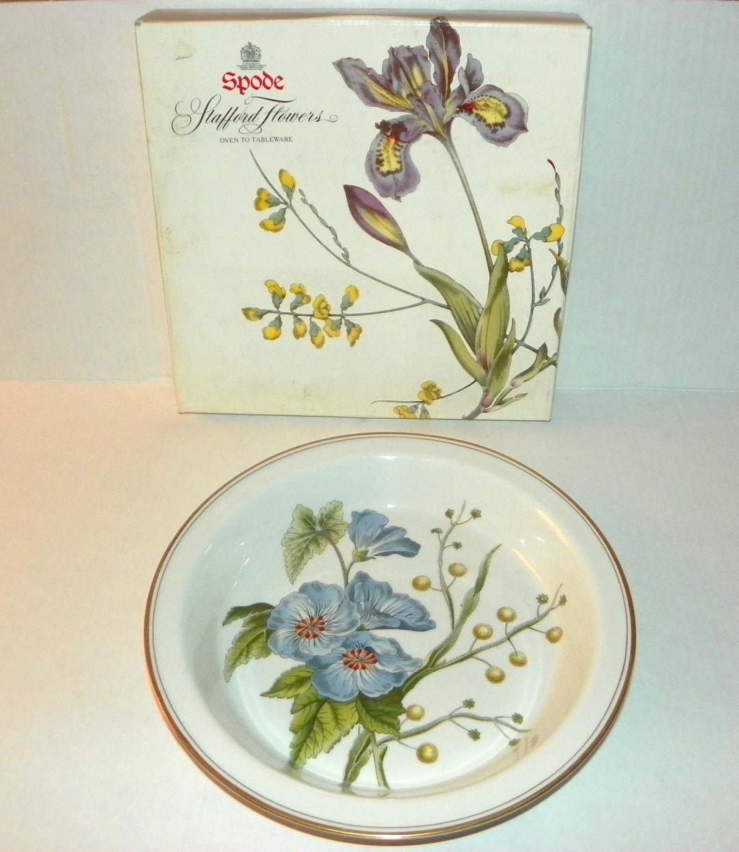 Spode Stafford Flowers 10" Round Pie Plate Oven to Tableware With Box ...
