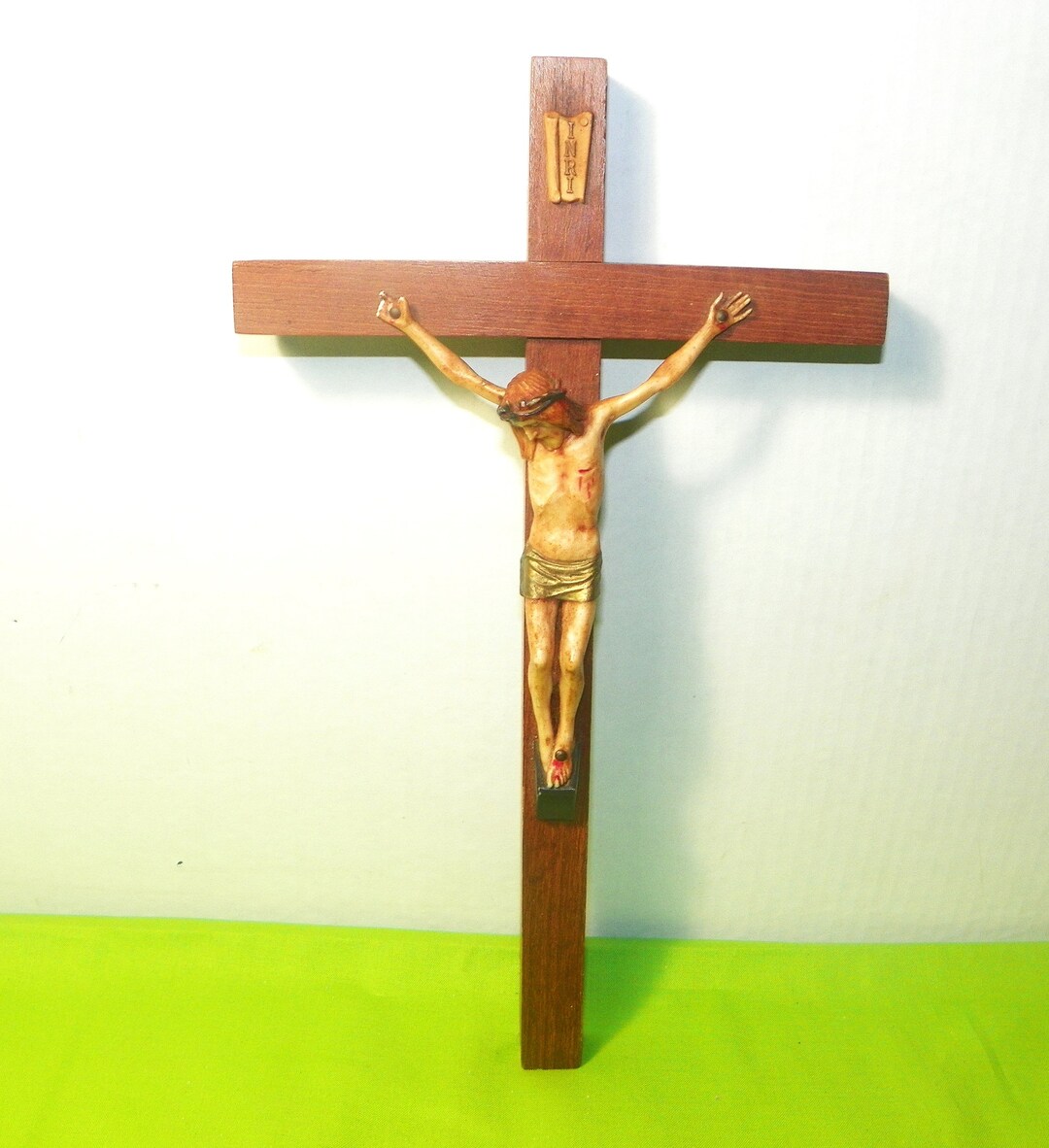 Vintage Inri Jesus on Wooden Cross Wall Decor - Etsy