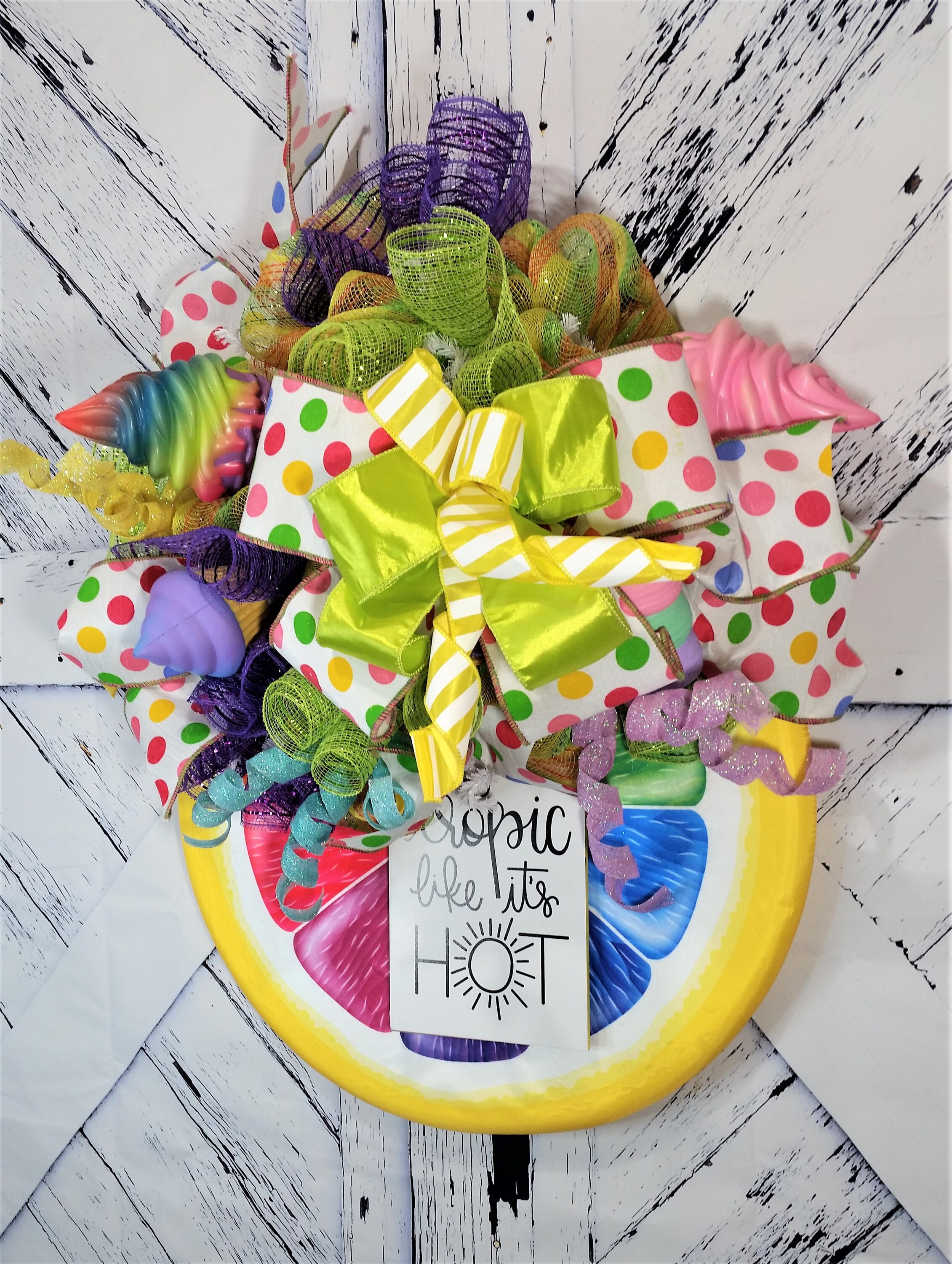 Bright Summer Wreath, Pool Float Decor - Etsy