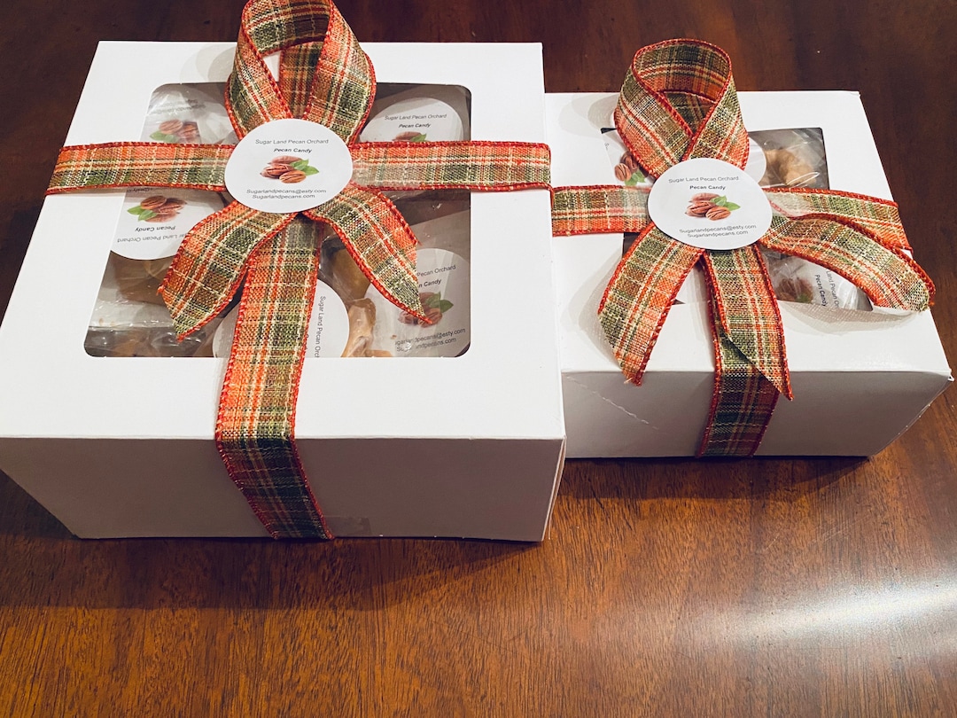 Holiday Pralines Favor Boxes of 20, 40,or 60 (individually Wrapped With ...