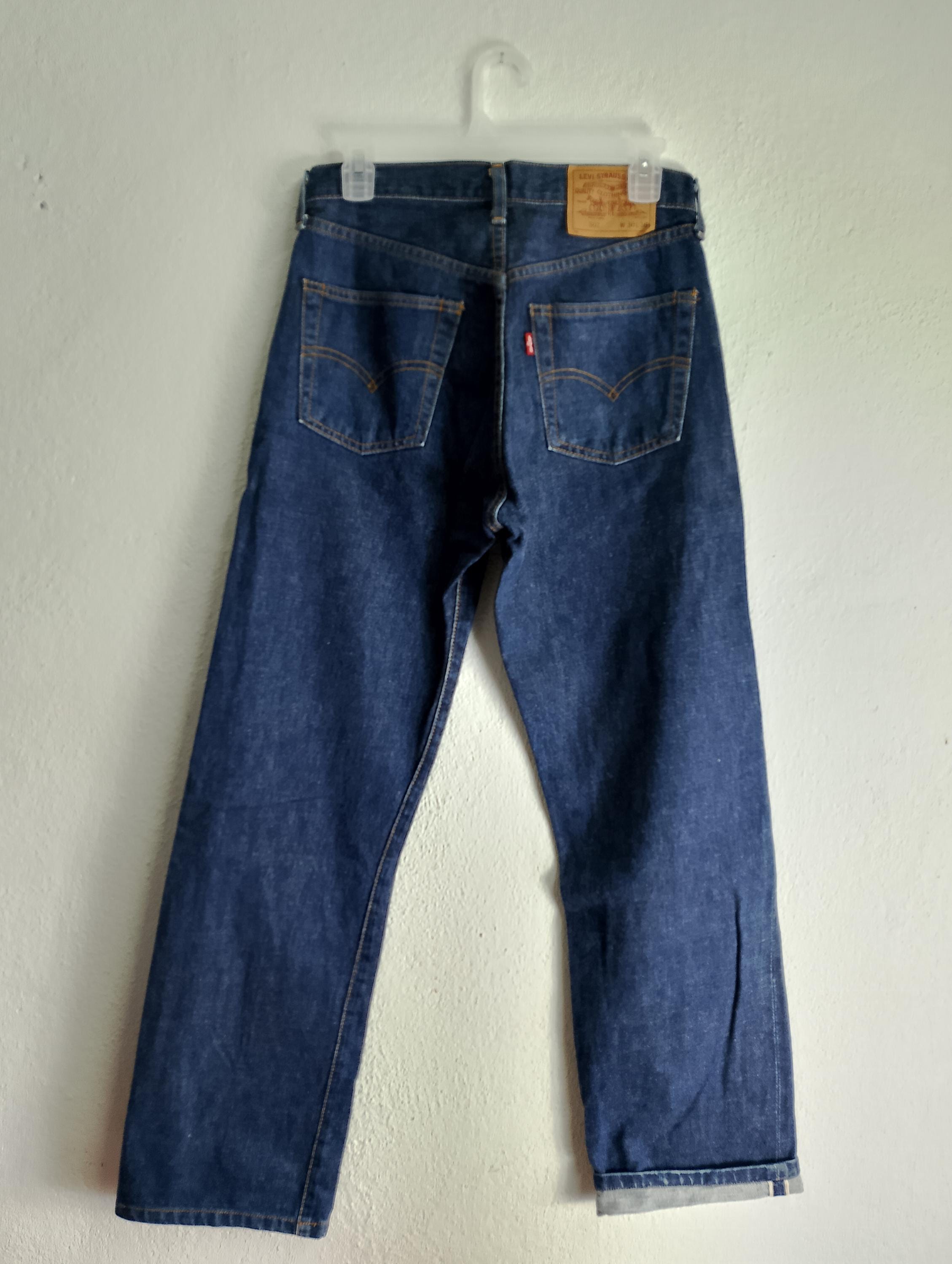 Levis 502 Big E - Etsy Levis 502 Big E - Etsy
