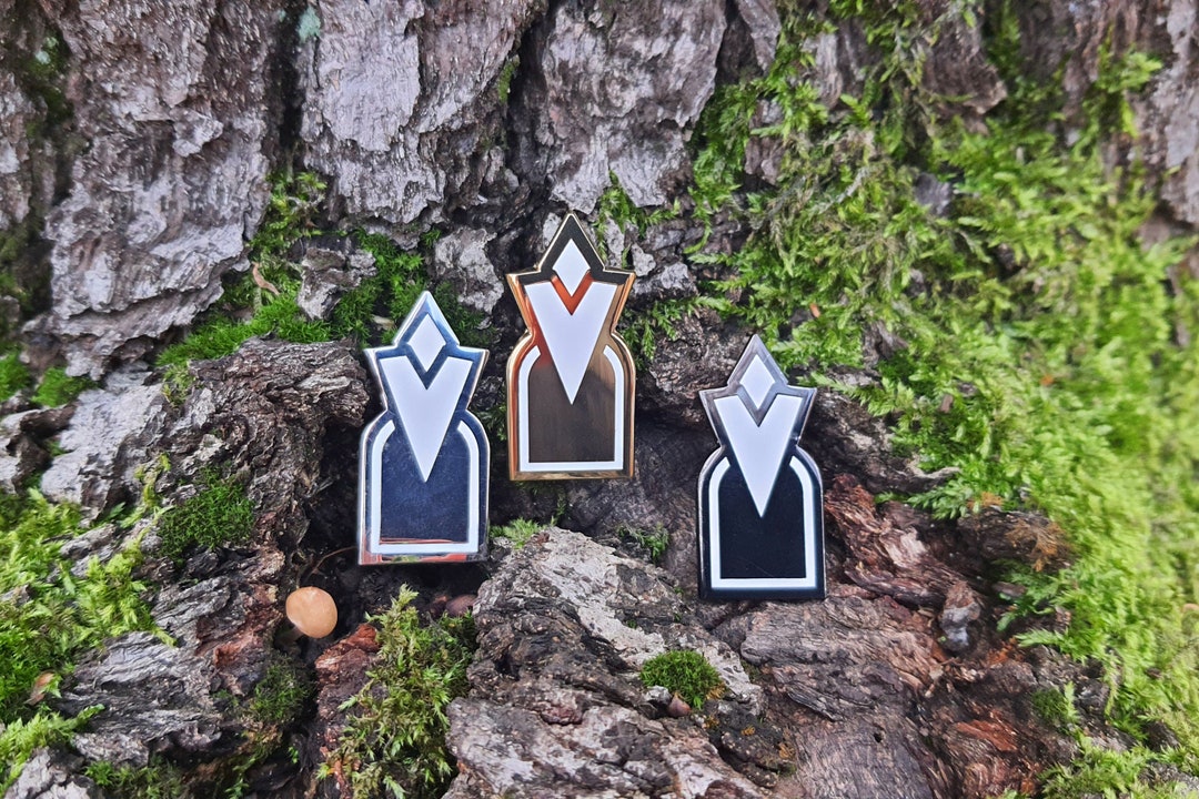 TES and ESO Door Quest Mark Enamel Pin Tes Jewelry Eso Jewellery - Etsy