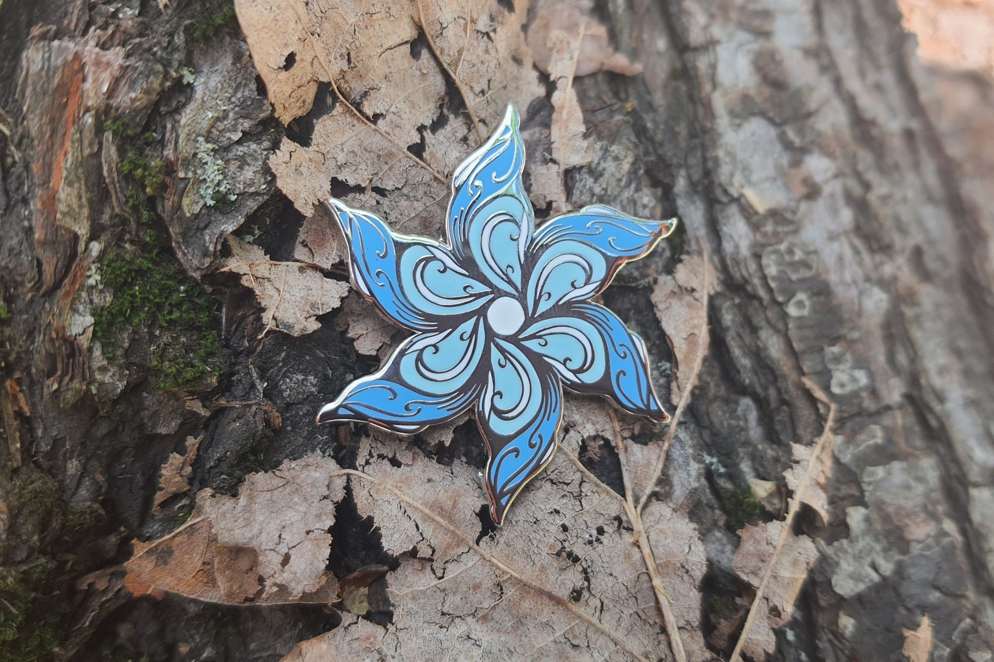 Nenya, the Ring of Adamant - Inspired by LOTR Enamel Pin - Etsy