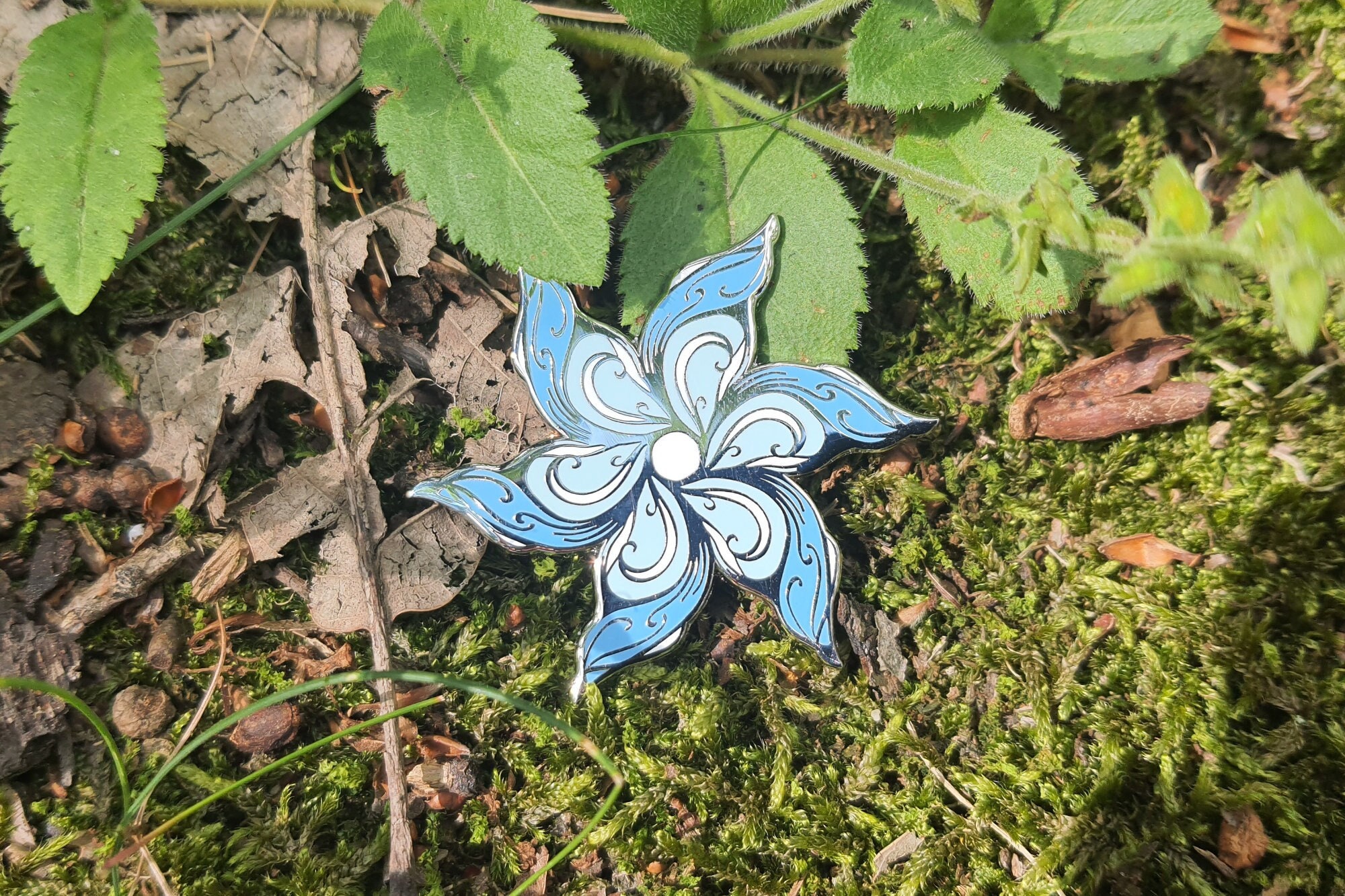 Nenya, the Ring of Adamant - Inspired by LOTR Enamel Pin - Etsy