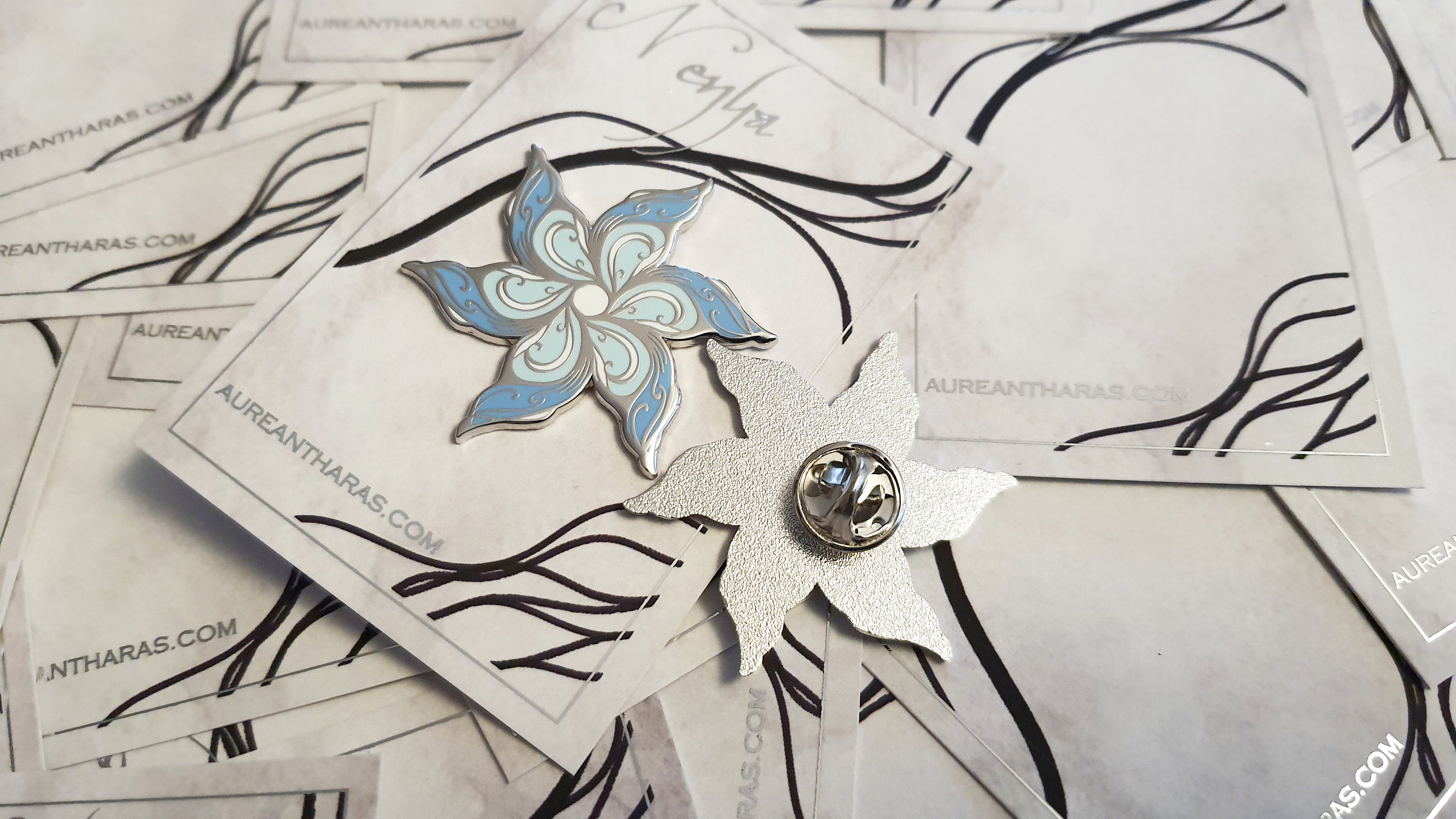 Nenya, the Ring of Adamant - Inspired by LOTR Enamel Pin - Etsy