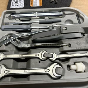 20pcs Full Exclusive Set Toolbox BMW E30 325i (M20 Engine) Tools Kit ...