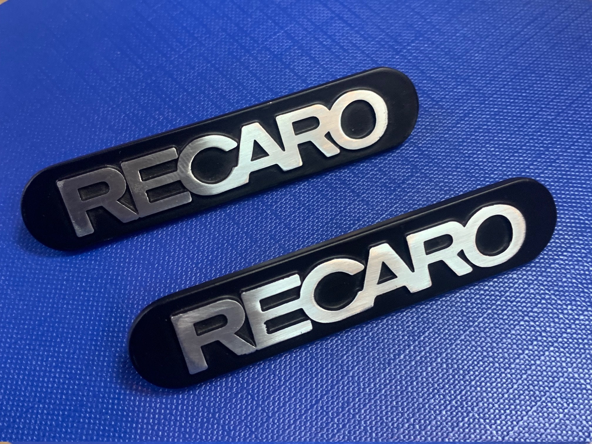 Recaro Logo