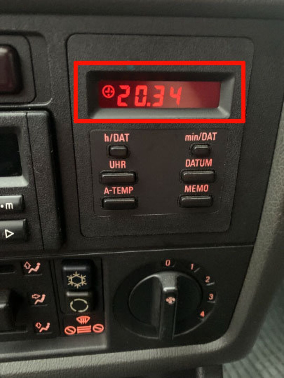 DIY Car LCD Display for 87-91 BMW E28 E30 E24 6 Button Computer on ...