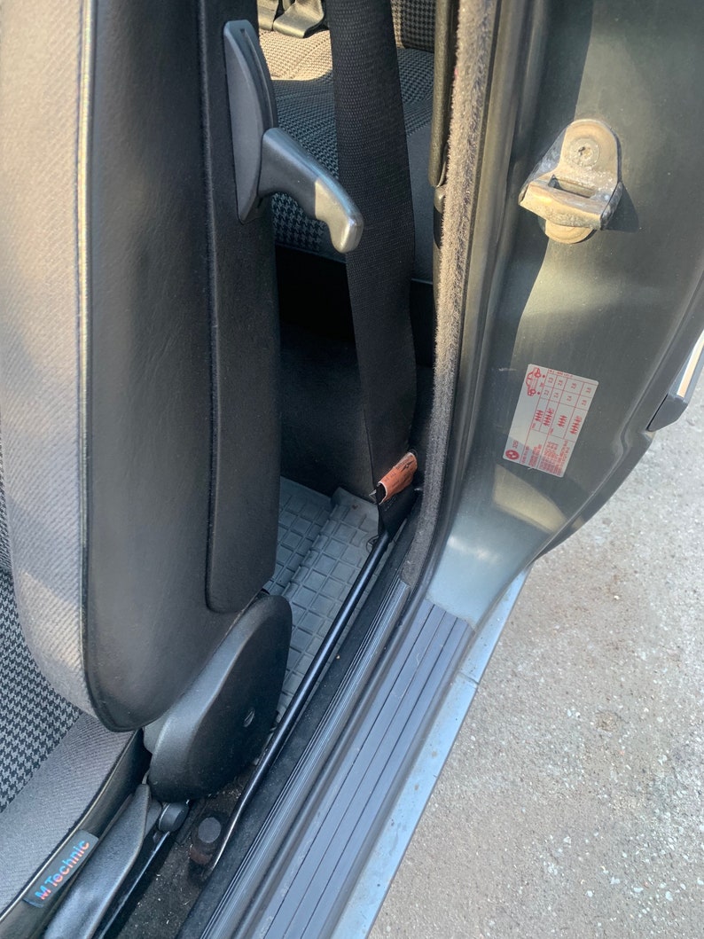 1x Tire Size and Pressure BMW E30 320i Cabrio Label Sticker #2121927 - Etsy