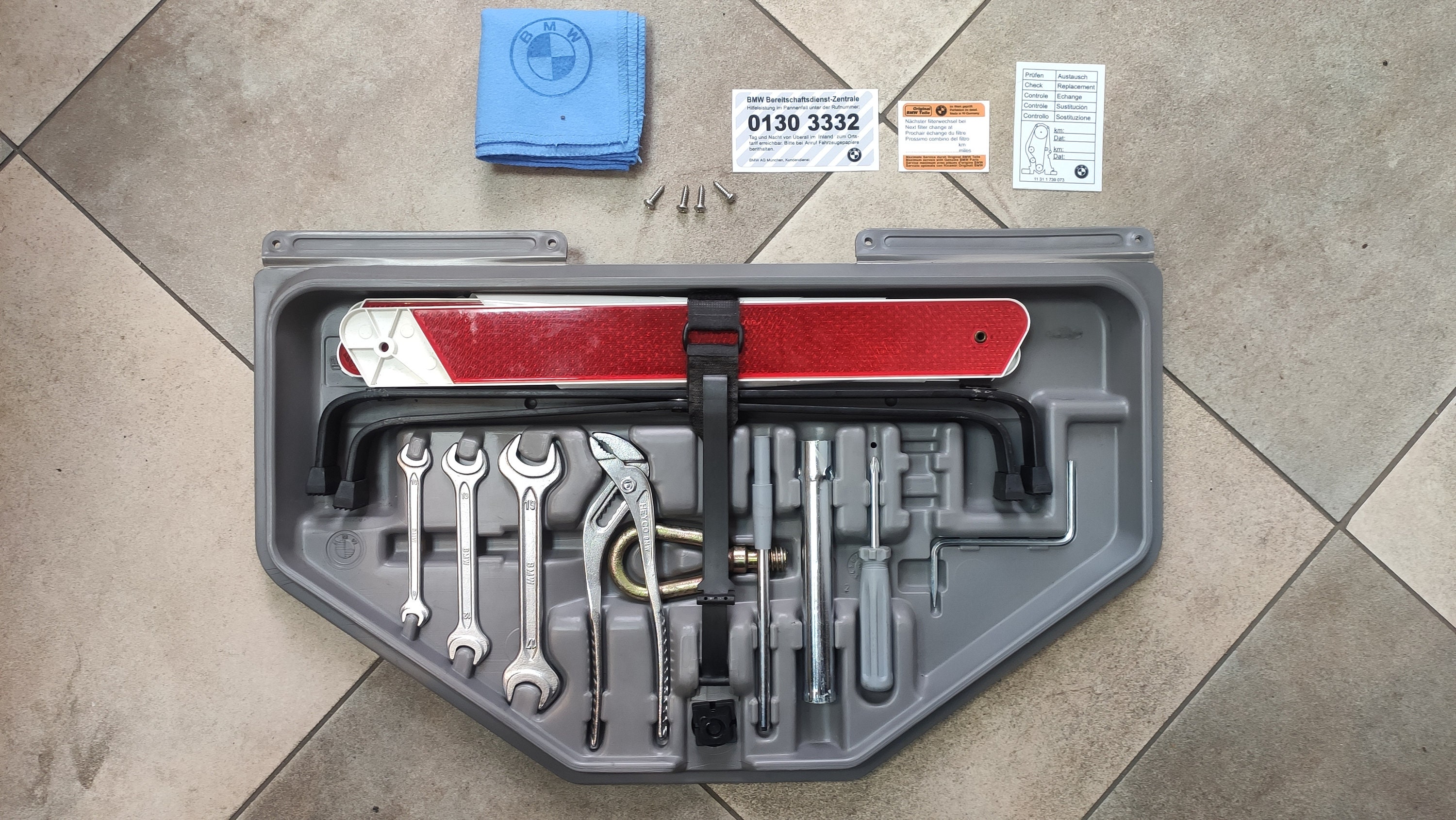 23pcs Full Set Toolbox BMW E34 & M5 E34 540i 535i 525i - Etsy Ireland