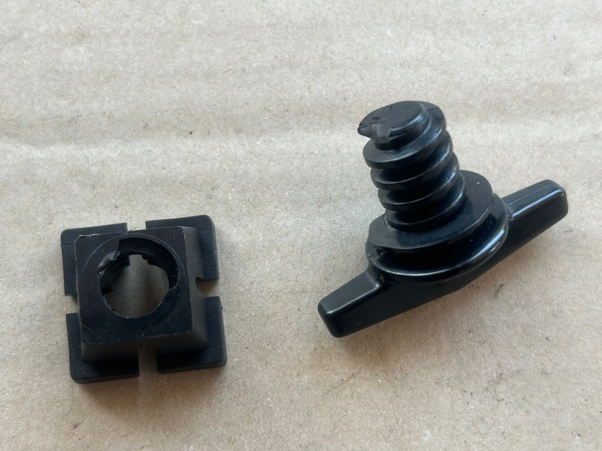 1x Set Screw and Socket for Toolboxes BMW E36 M3 E46 E34 E21 - Etsy