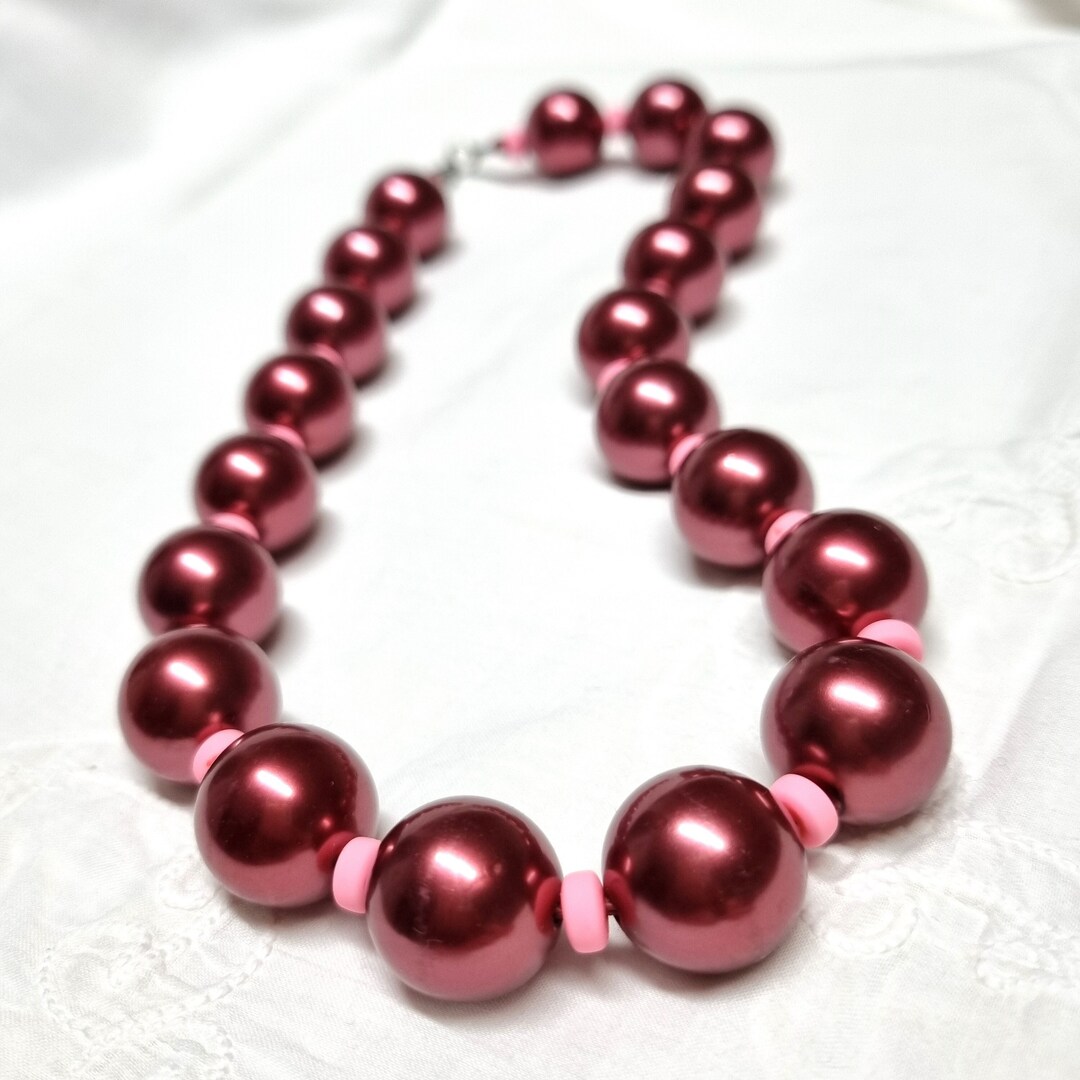 Necklace Colorful Neon Pink Burgundy Dark Red Eye-catching Barbie Funky ...