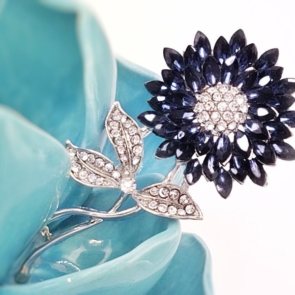 Sunflower Brooch - Etsy