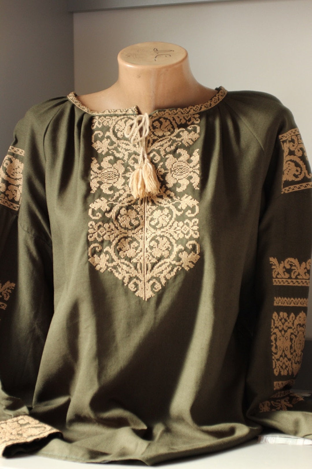 Ukrainian Clothing Vyshyvanka Shirt Embroidered Blouse Vsepr Top ...