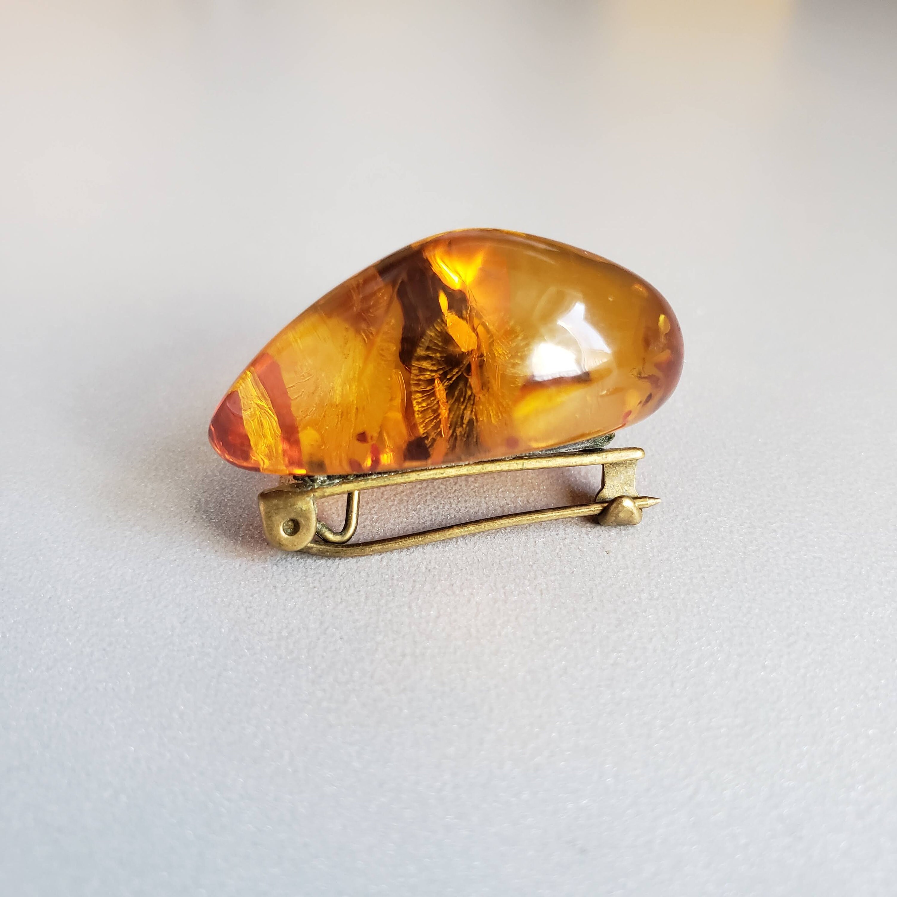Vintage Soviet Brooch Natural Amber Brooch 5.67 g. | Etsy
