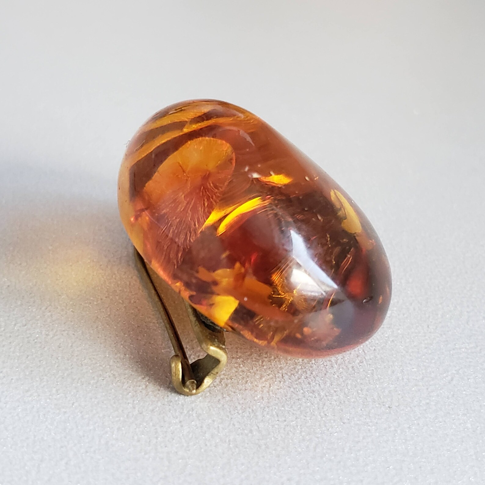Vintage Soviet Brooch Natural Amber Brooch 5.67 G. - Etsy Australia